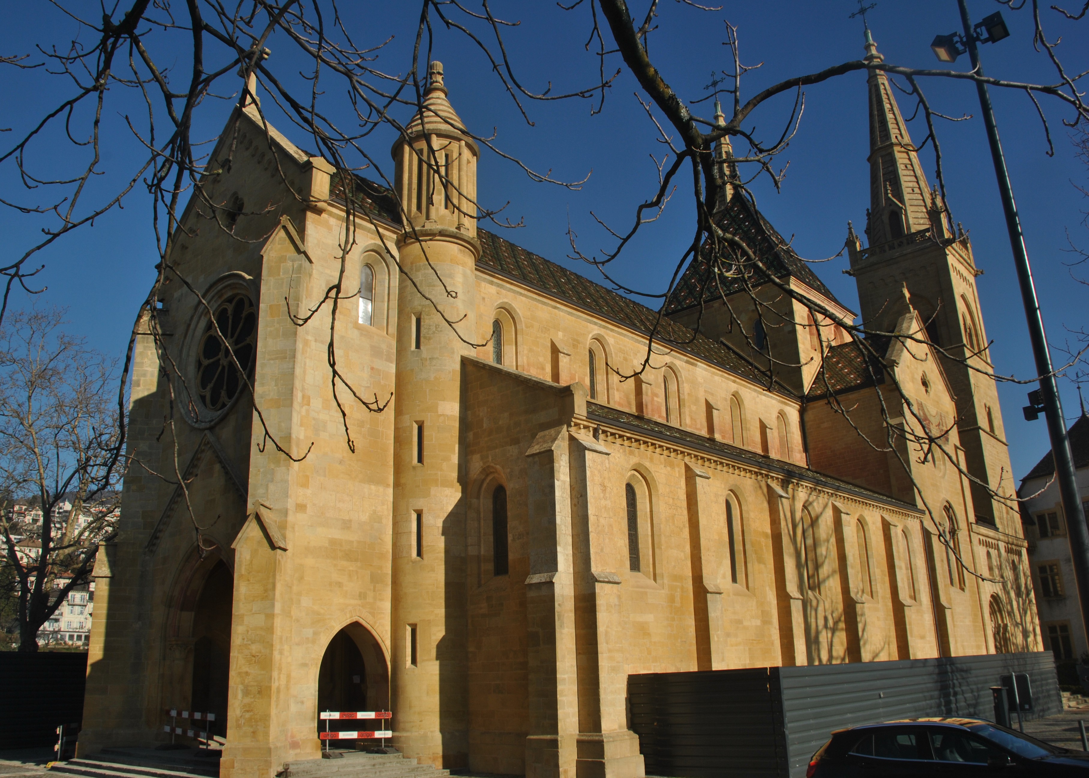 La restauration de la Collégiale de Neuchâtel touche à sa fin | Batimag
