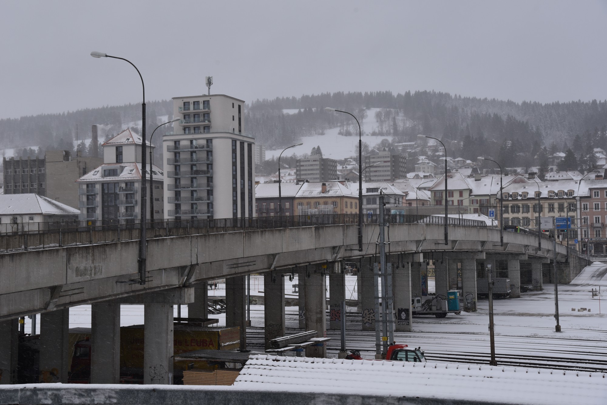 La Chaux De Fonds Sapprête à Fermer Son Grand Pont Batimag